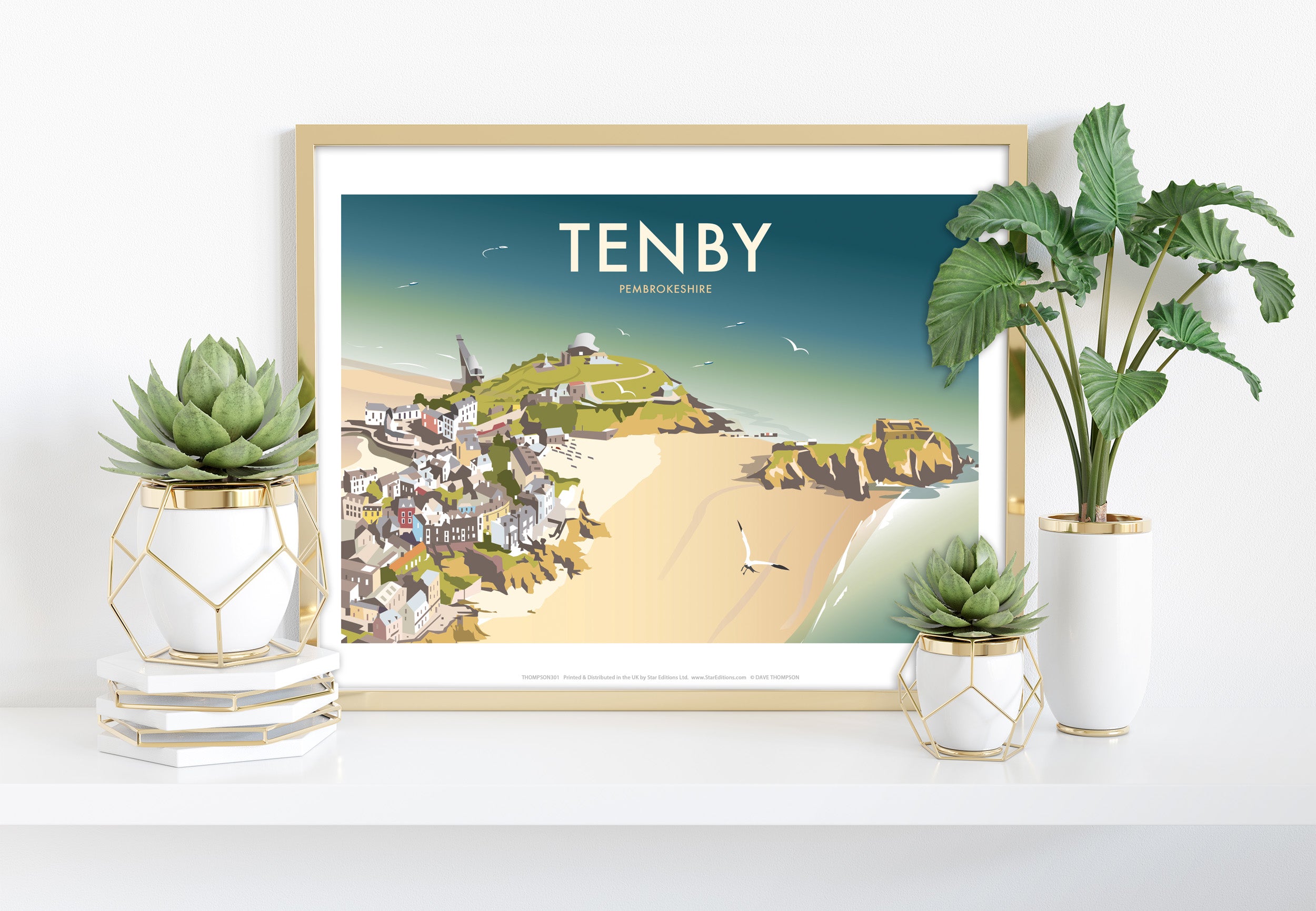 Tenby, South Wales - Art Print – Love Your Location